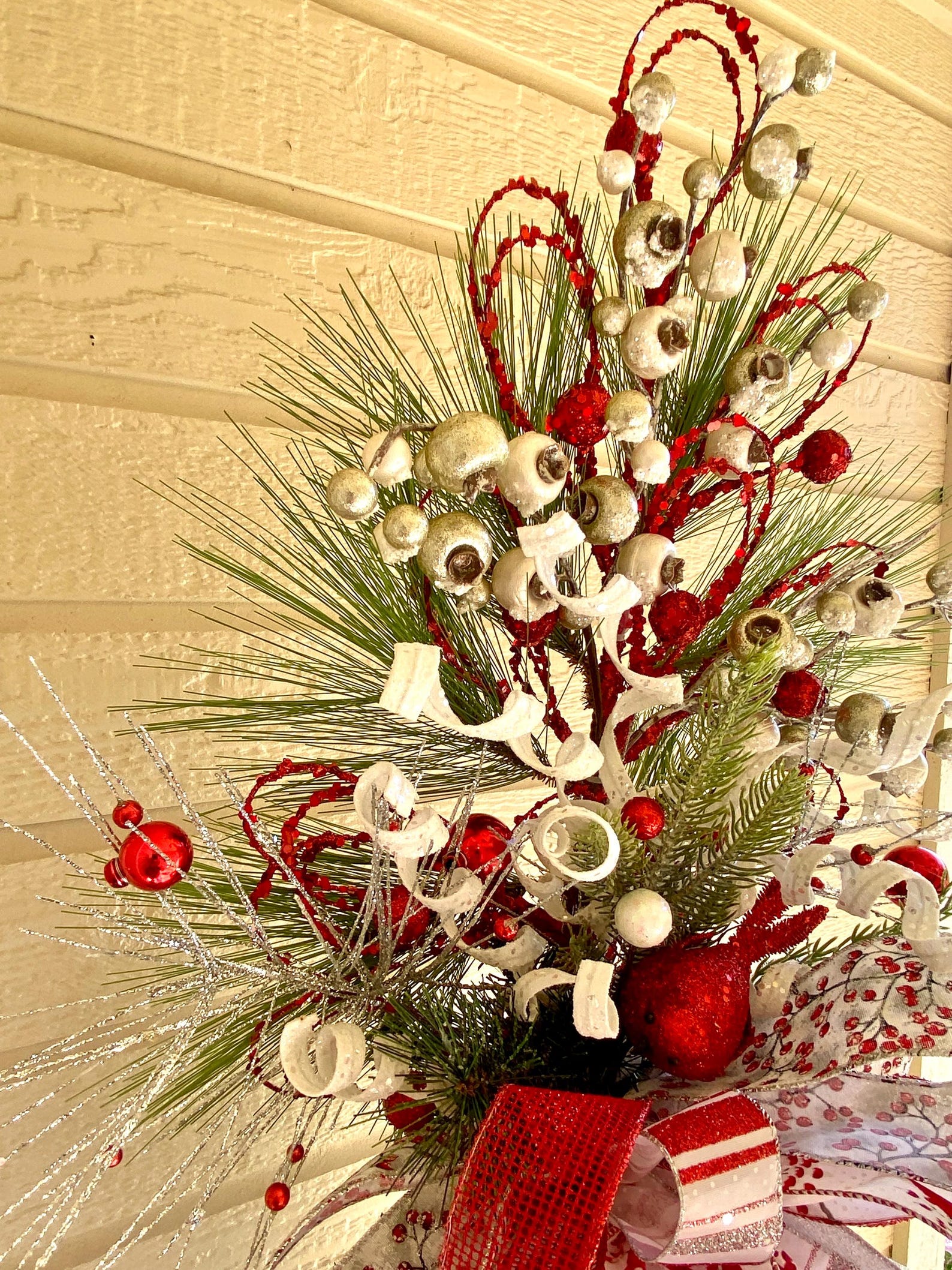 Cardinal Christmas Tree Topper, Elegant Tree Topper, Designer Ribbon ...