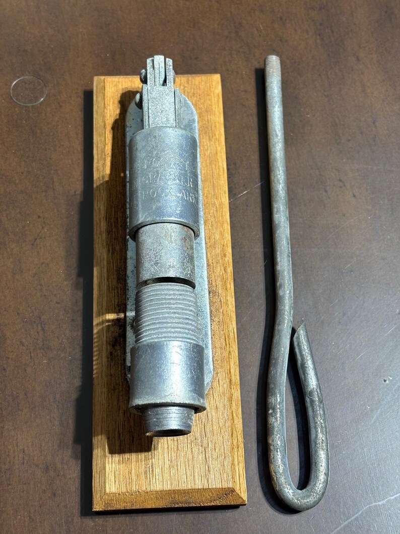 Reed's Rocket Vintage Steel Nut Cracker in Original Box - Etsy
