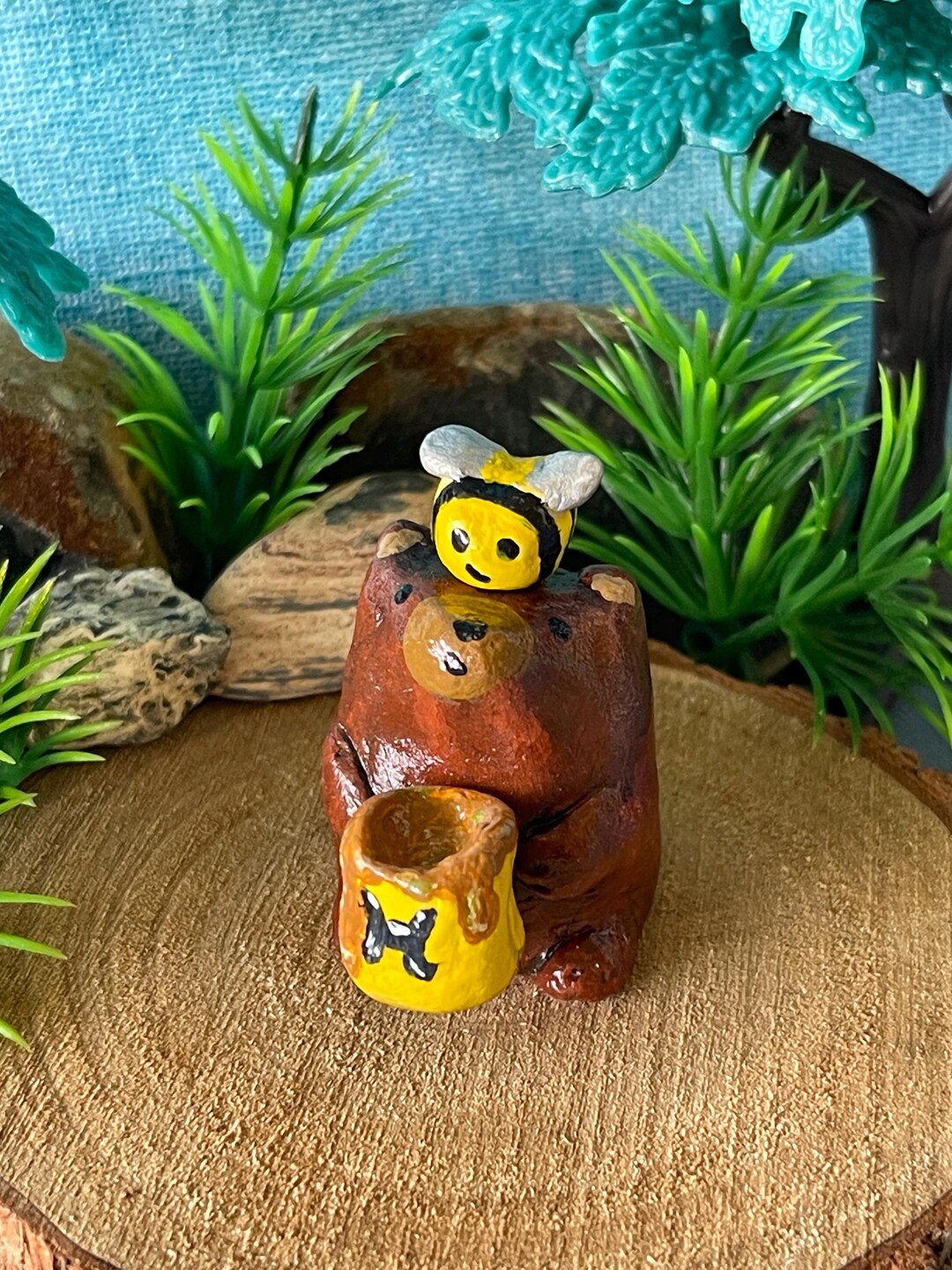 Handmade Air Dry Clay Magnetic Sculpture: Bear & Bumblebee Desk Decor ...