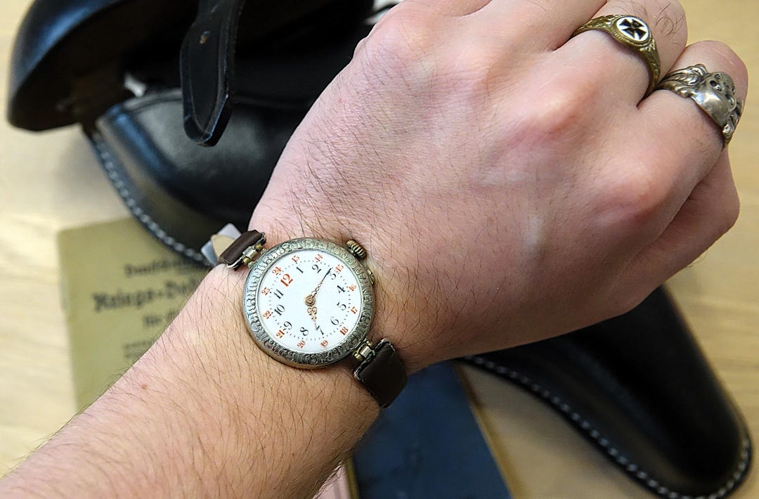 Watches : Depose TRENCH Watch Europe Ww1 Wwi - Serial Nr. 36 - Swiss ...