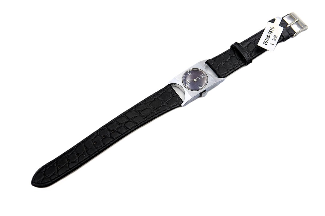 Elegant TIMEX ANVIL TANK Long Lugs Ref. 51250 02376 - 1976 - Hand Wind ...