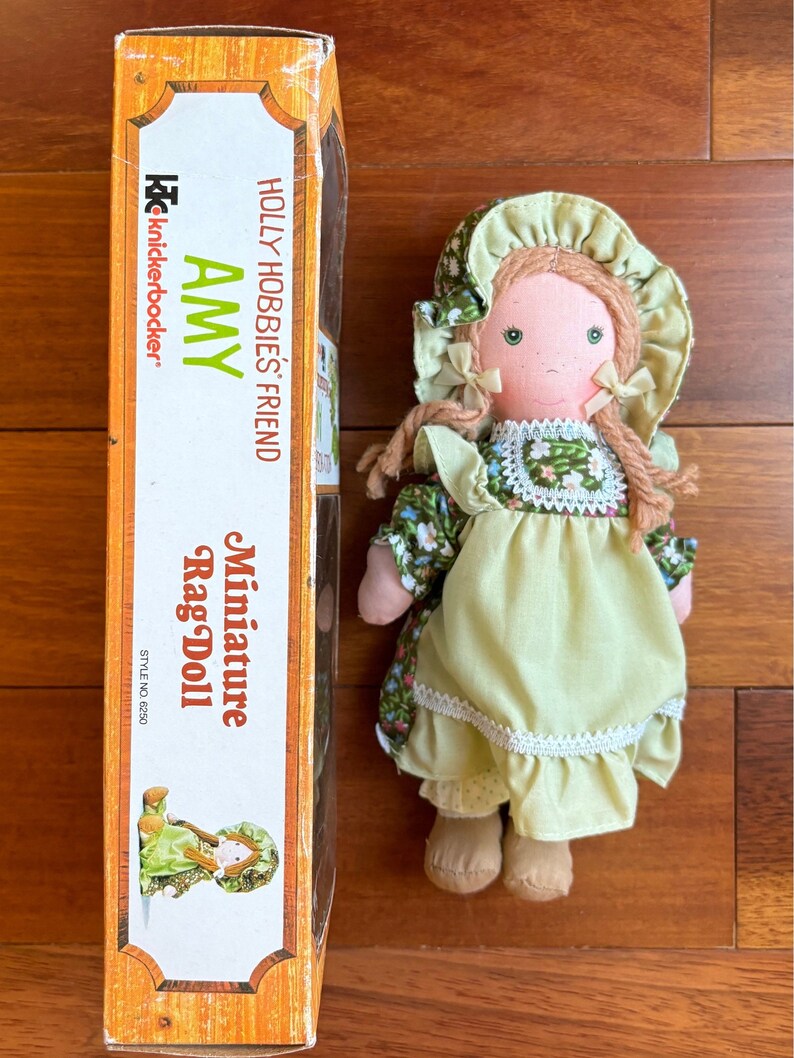 Knickerbocker Holly Hobbie 1974 amy Doll W Box. 6250. Doll is in ...
