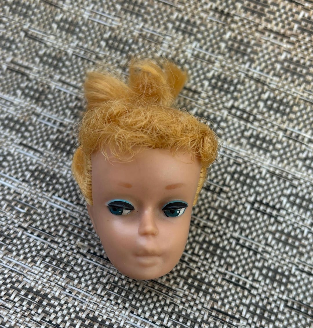 Barbie Blonde Ponytail #6 (?) Head. No Neck Splits/no Nose Nips/no ...