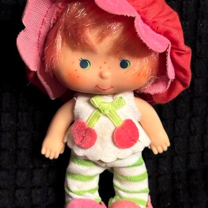 Cherry Cuddler Doll, Strawberry Shortcake American Greeings Doll. Flat ...