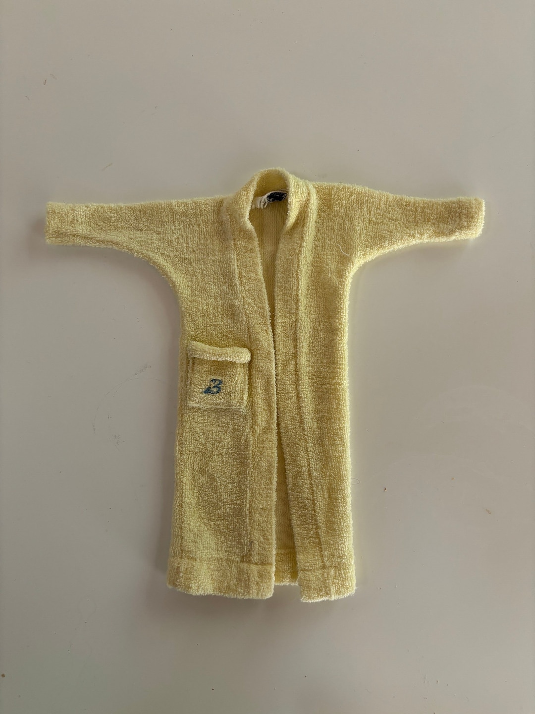 Barbie Vintage Yellow Terry Cloth Bathrobe 988 singing in the Shower ...