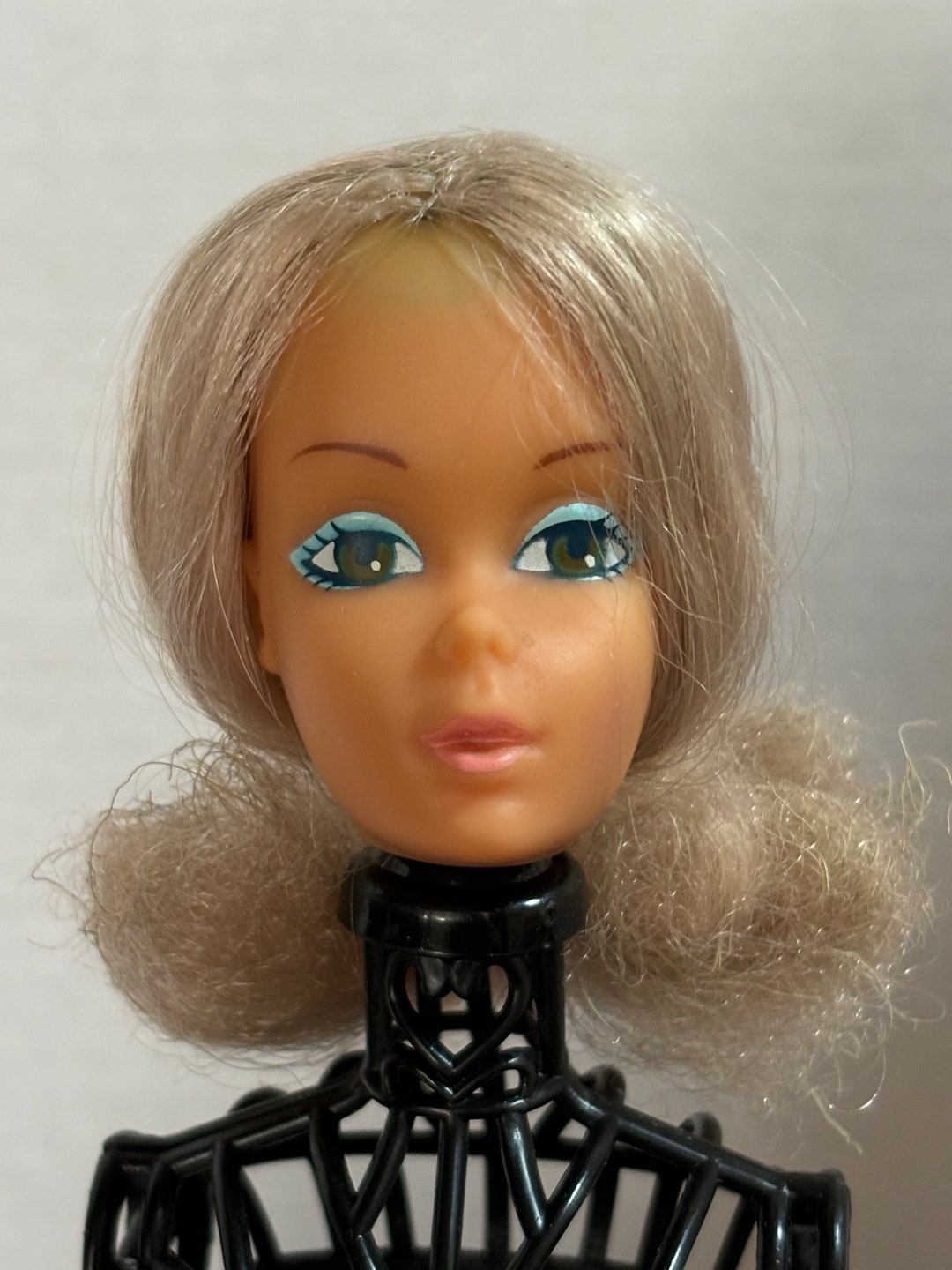 Quick Curl Deluxe Barbie (head Only). Unfortunately the Wire Used in ...