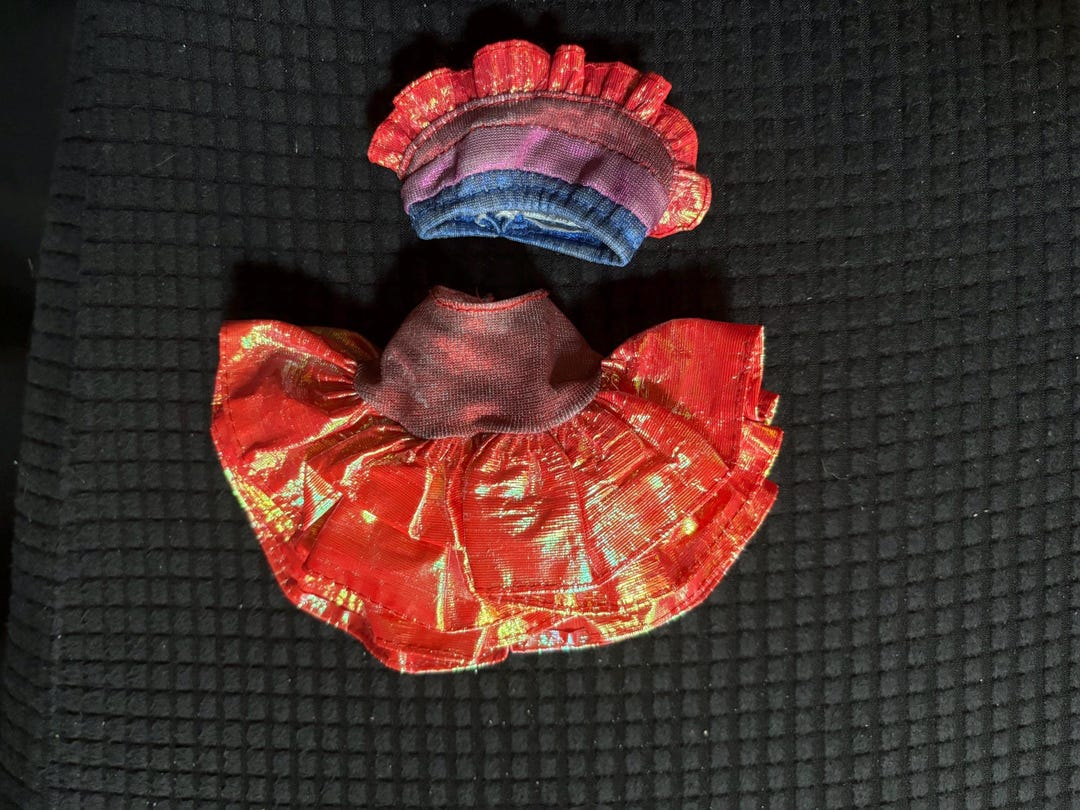 Fantasy Fashions Dancing Outfit. Barbie #8242. 1989. Skirt and Top. GUC ...