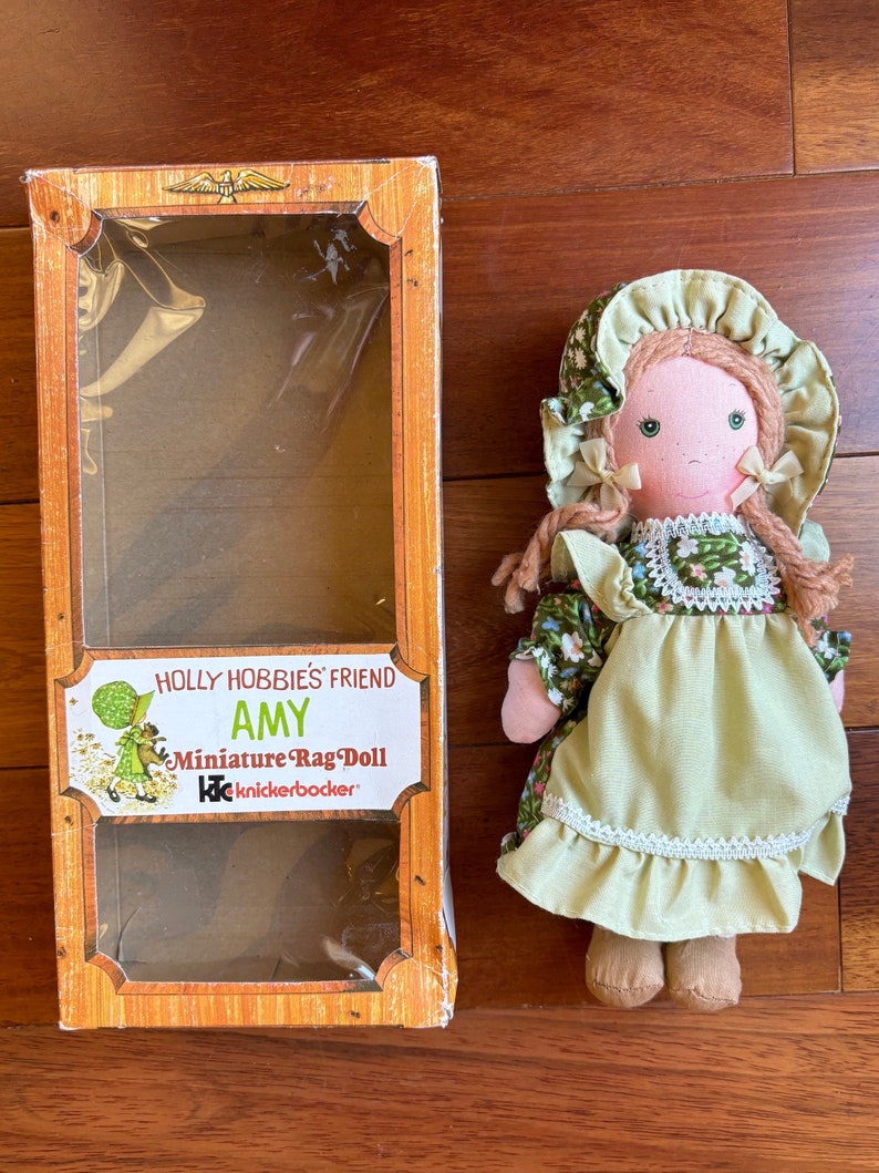 Knickerbocker Holly Hobbie 1974 amy Doll W Box. 6250. Doll is in ...