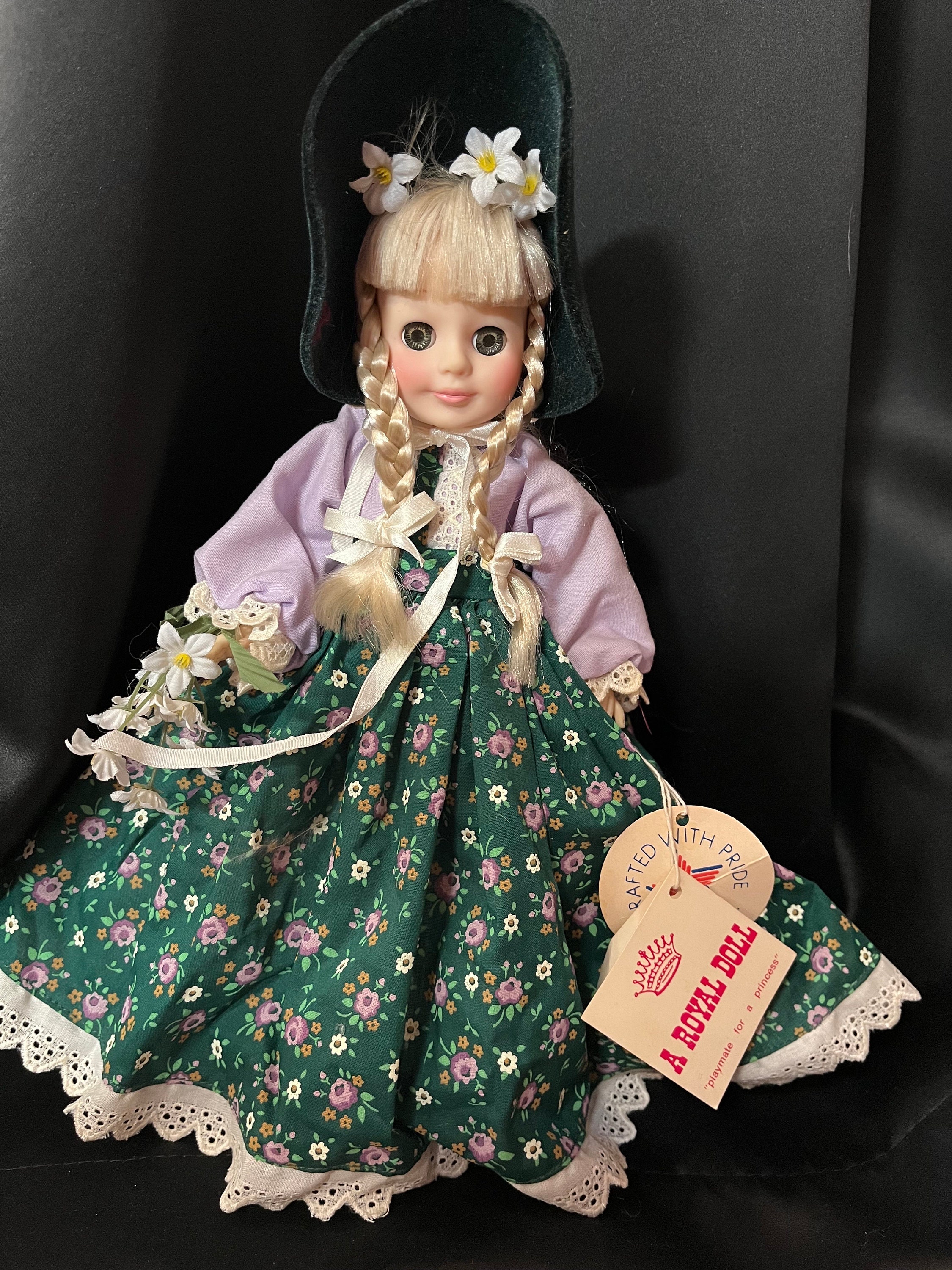 Miss Elsa of Royal Etsy