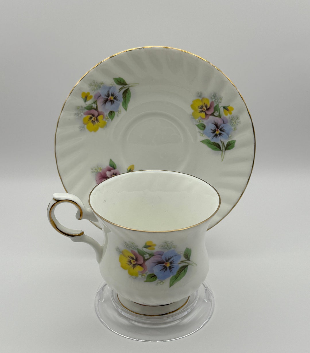 Elizabethan Fine Bone China Teacup and Saucer - Floral Pansy Pattern - Etsy