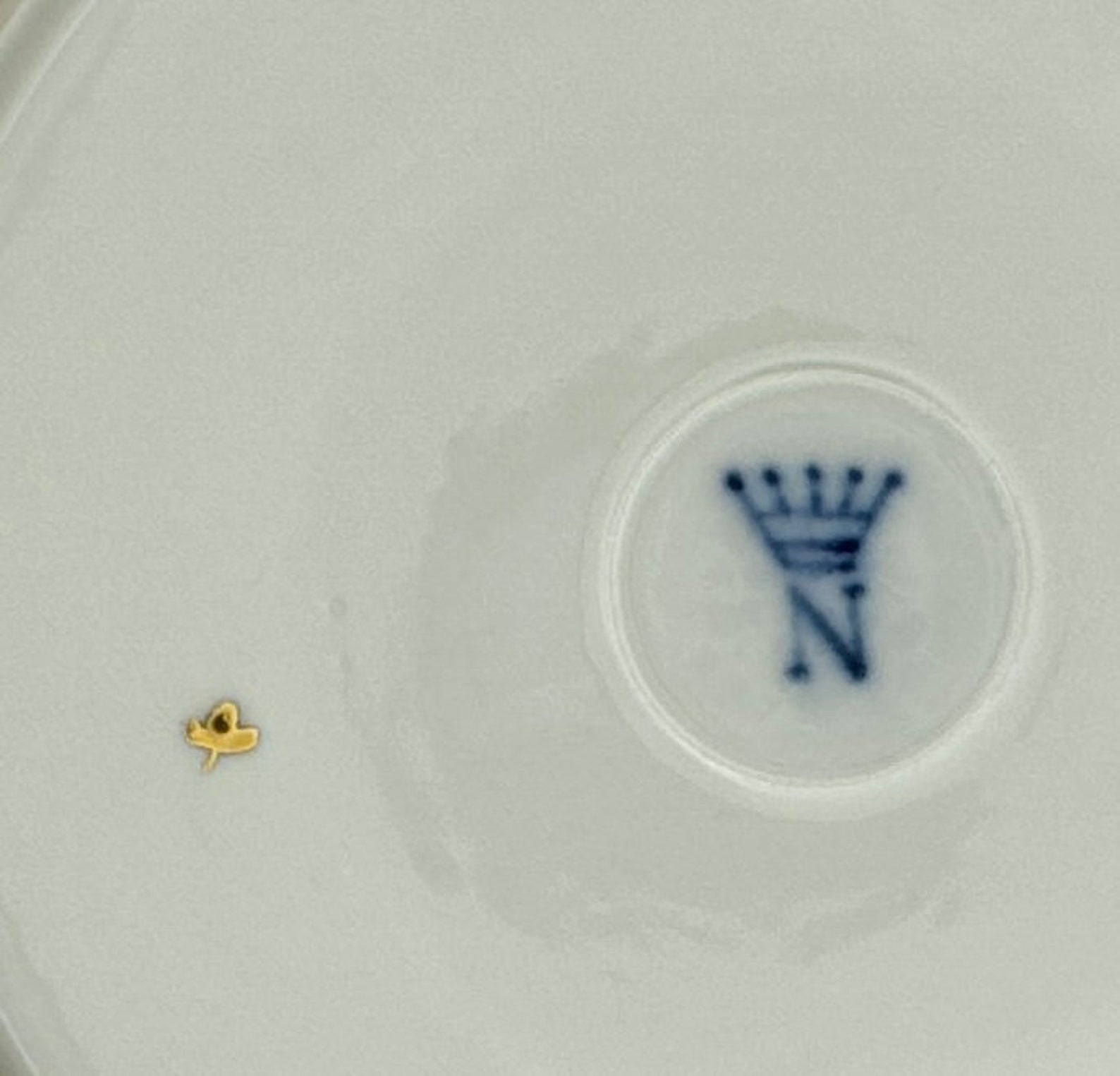 Capodimonte Porcelain Plate With Gilded and Hand-painted Figurative ...