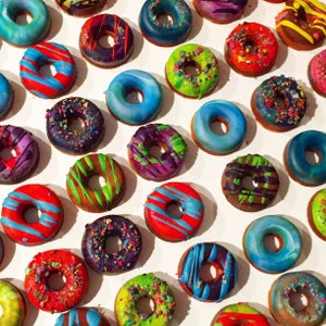 Kids Stocking Stuffer, Donut Crayon Gift for Foodies, Mini Donut Crayon ...