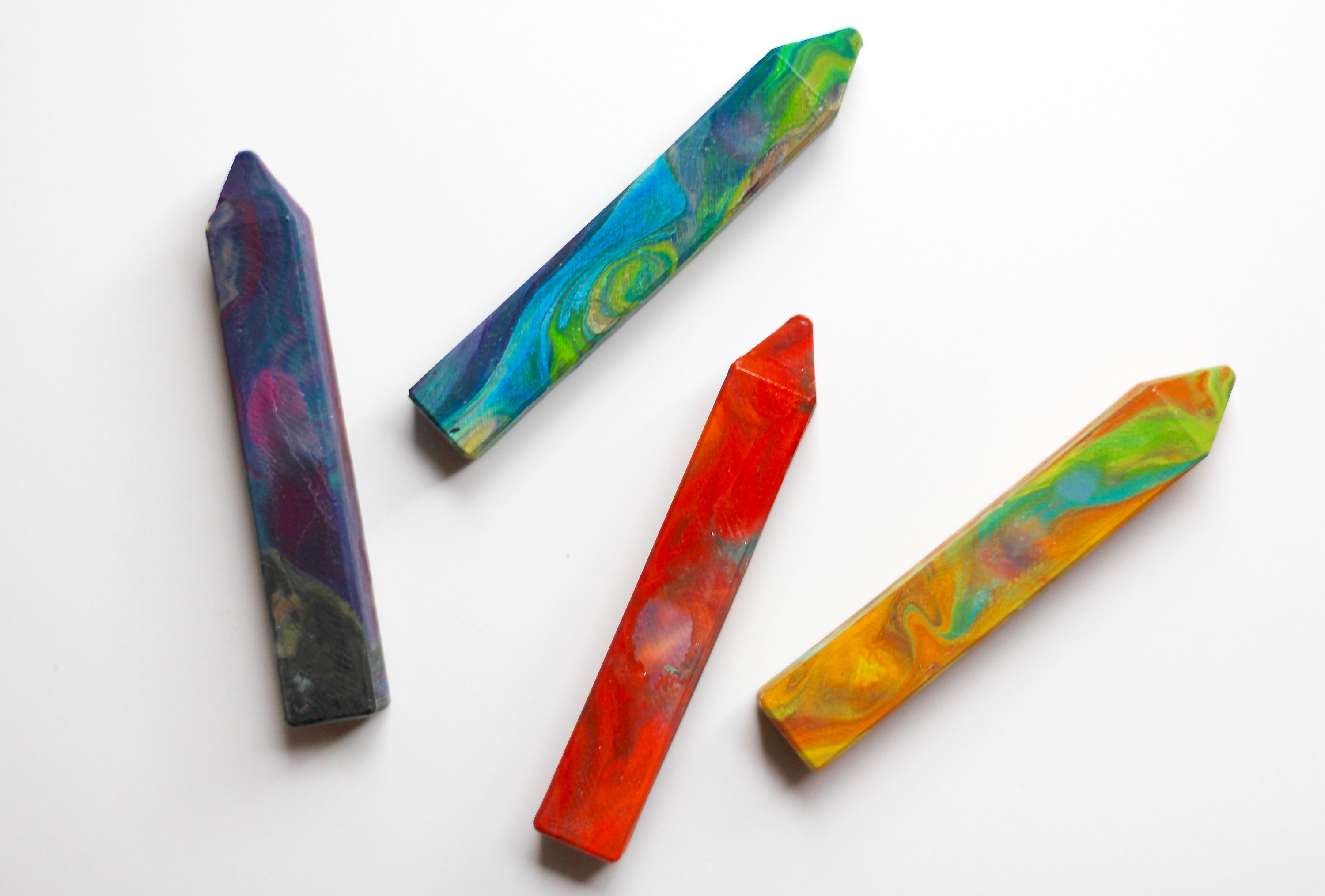 Kids Crayon Holiday Gift - Art Supplies Crayons - Original Rainbow ...