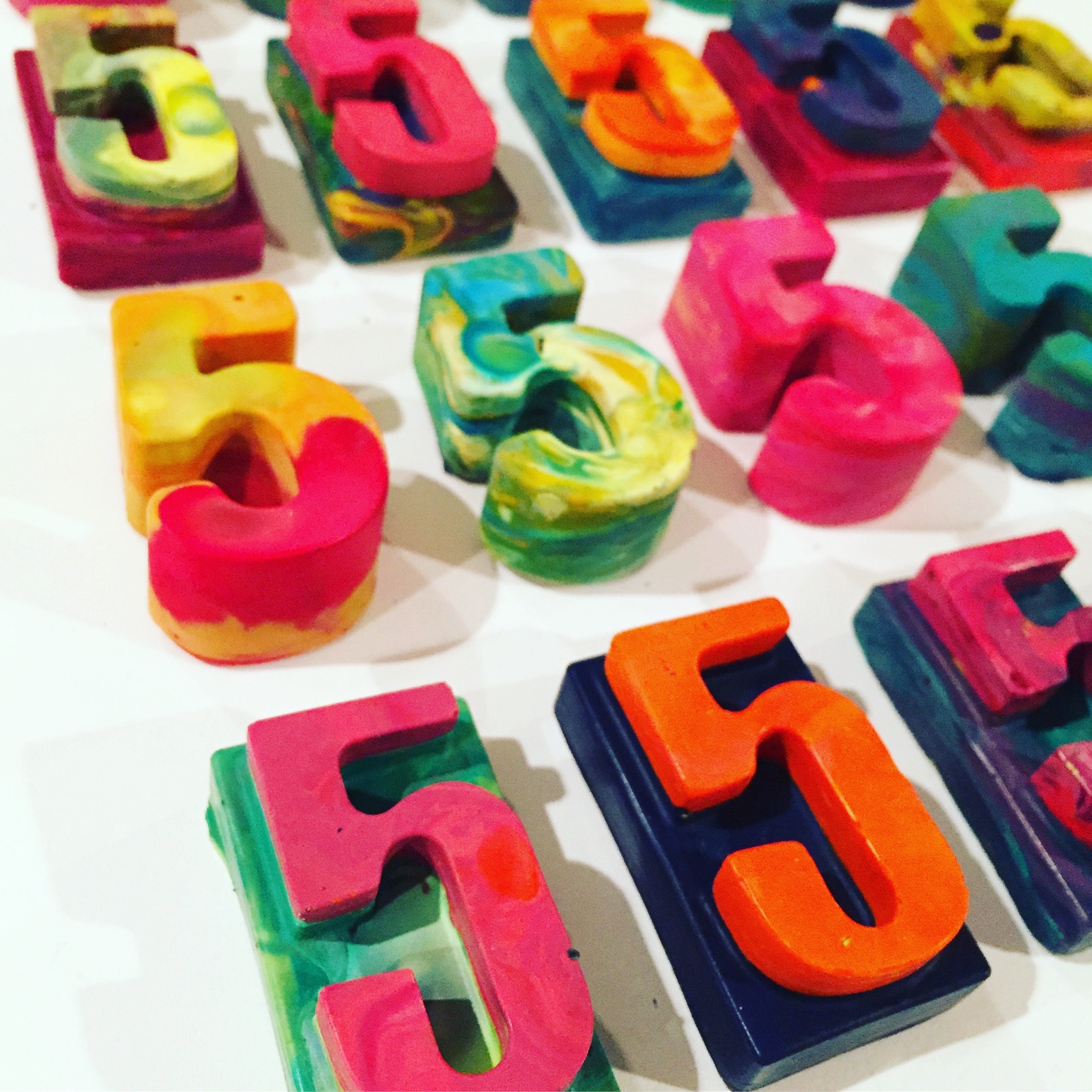 Birthday Party Favors for Kids - Kids Crayon Favors of Mini Numbers ...