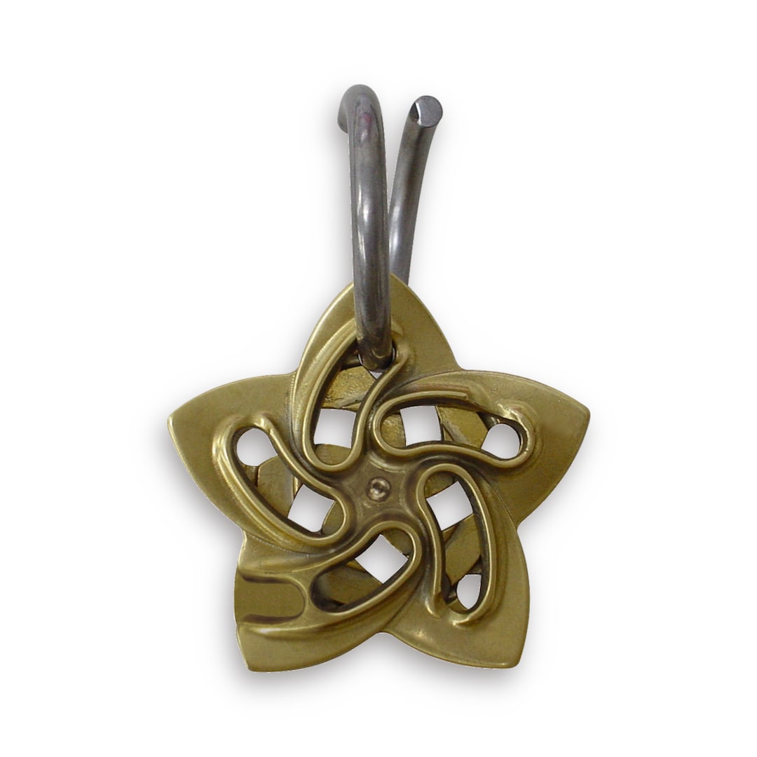 Cast Helix Metal Puzzle, Hanayama, Brain Teaser, Mechanical Puzzle, IQ ...