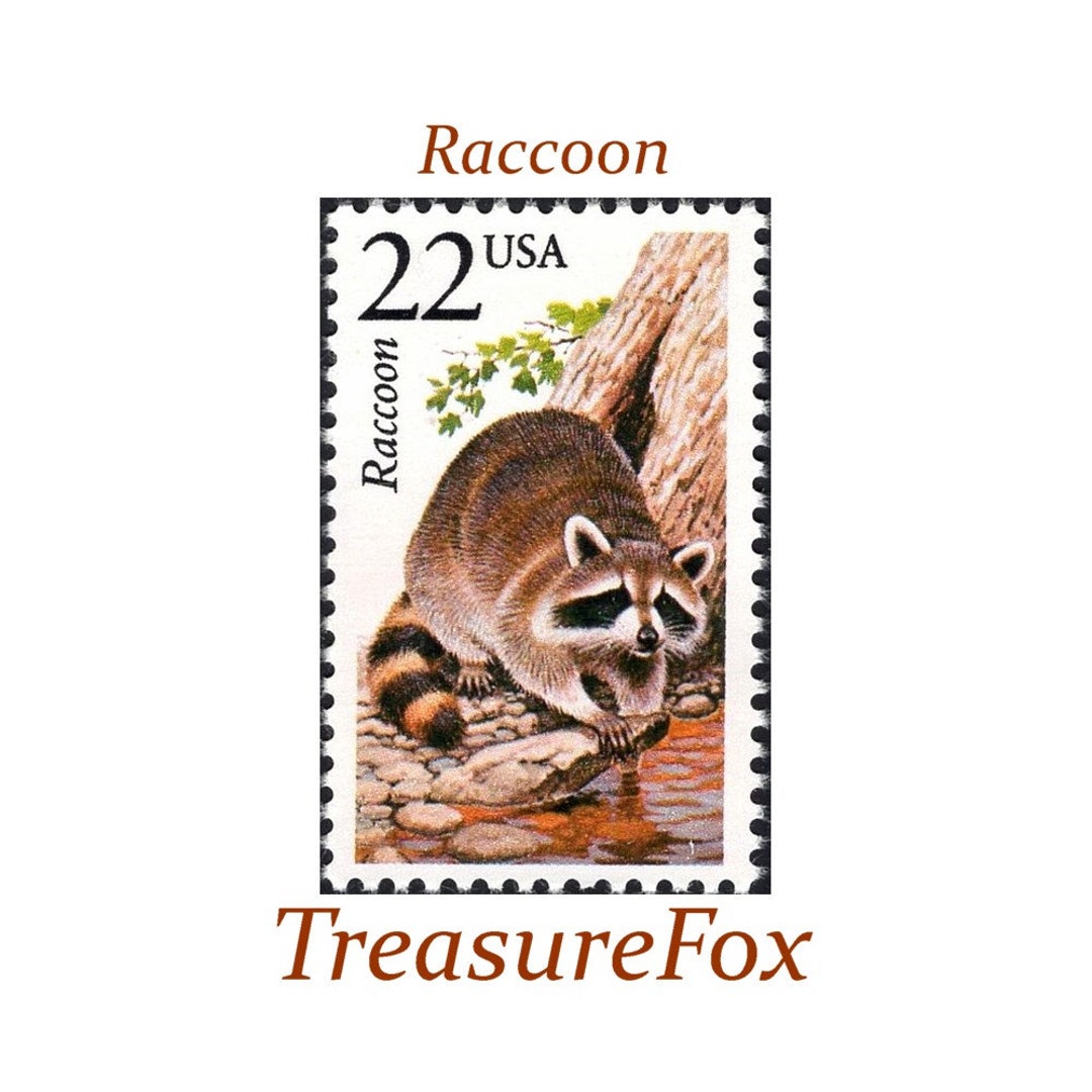 Five 22c Raccoon Stamp .. Unused US Postage Stamps .. Pack of 5 Stamps ...