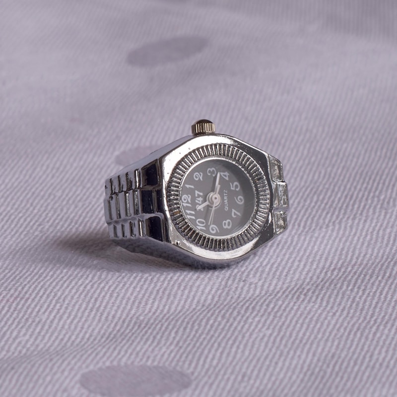 Clock Locket - Etsy
