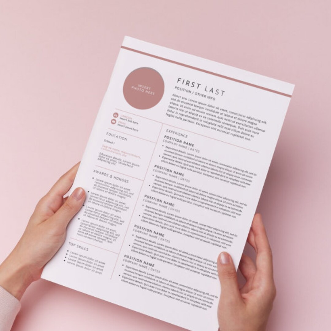 Professional Minimalist Aesthetic Resume Canva Template: Beige ...