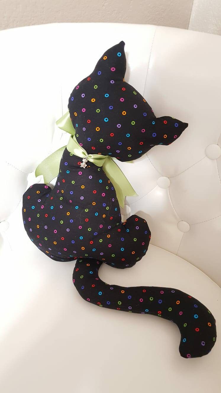 Beautiful handmade cat shaped pillow to decorate your home. A | Etsy