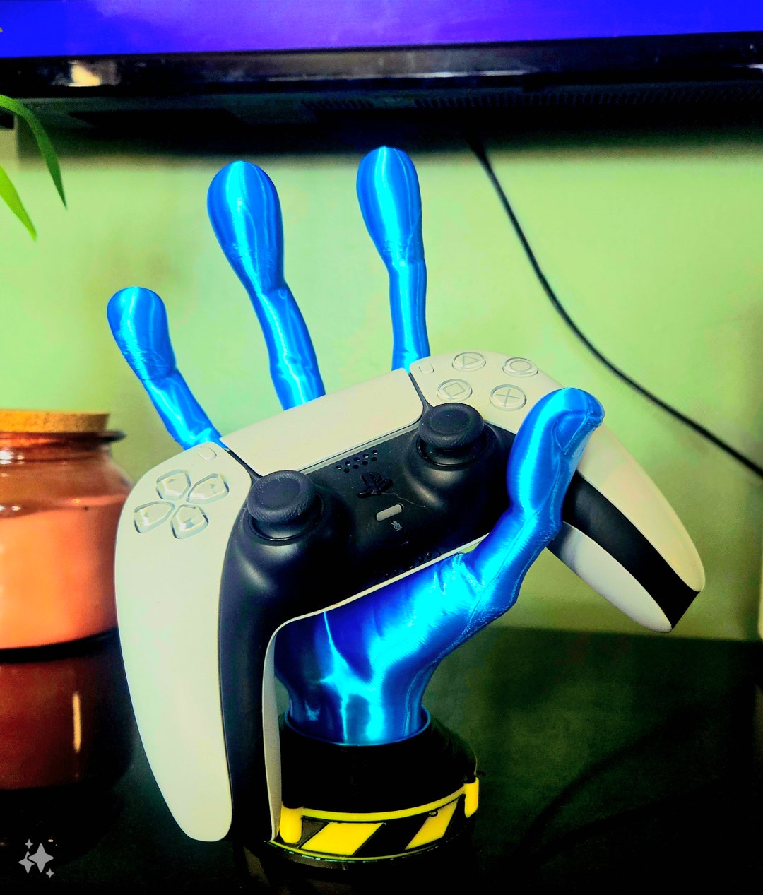 Alien Hand Controller Holder Unique Gamer Gift 3D Printed Gaming ...