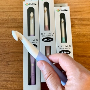 Set of All Four Tulip ETIMO Grandhook Large Crochet Hook With Cushion ...