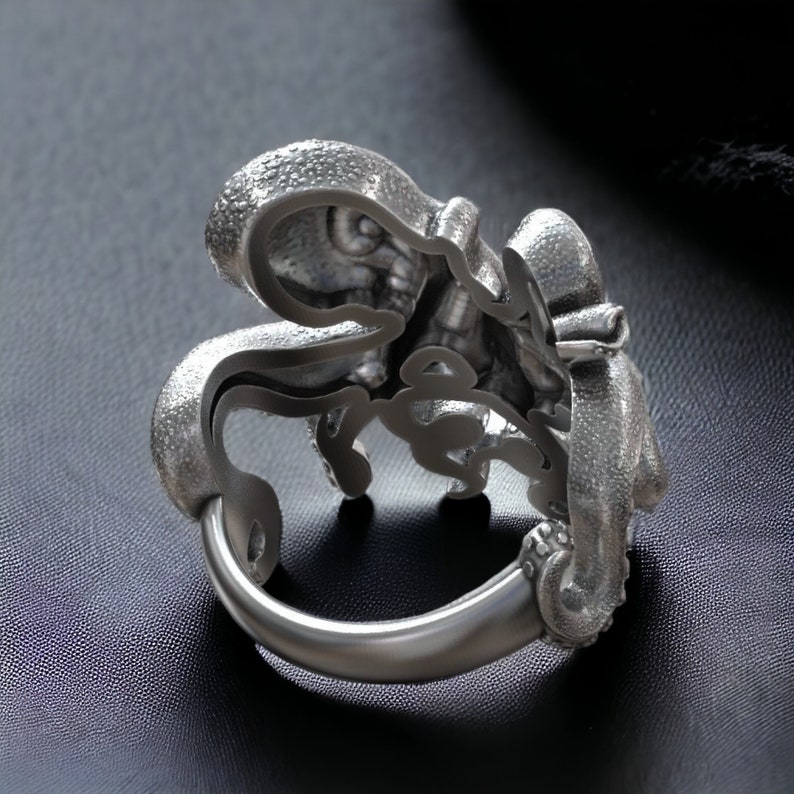 Dramatic 925 Sterling Silver Kraken Gothic Octopus Tentacles Ring ...