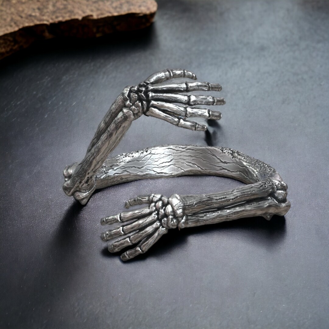 Skeleton Hugged Bone Hands Adjustable Unisex Ring, 925 Sterling Silver, Unique Gothic Jewelry ...