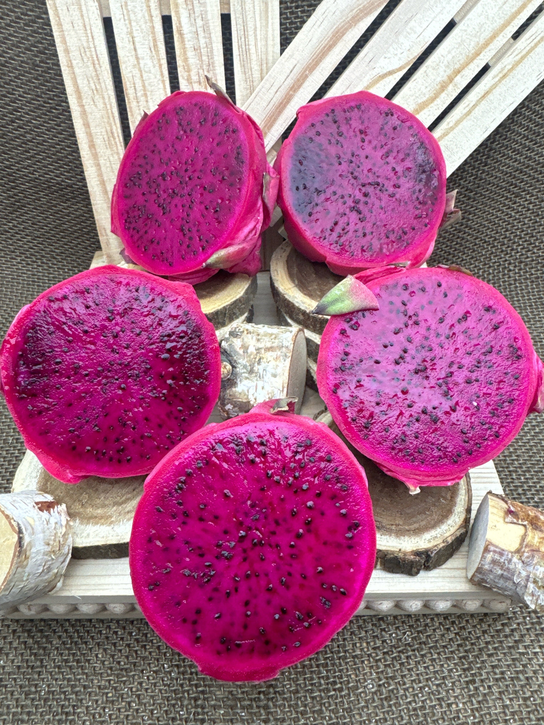 Red Dragon Fruit Pitaya Freeze Dried Vegetarian Healthy Fruit Snacks ...