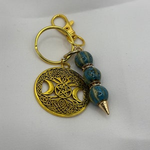 Wiccan Triple Moon Keychain (gold-plated) - Etsy