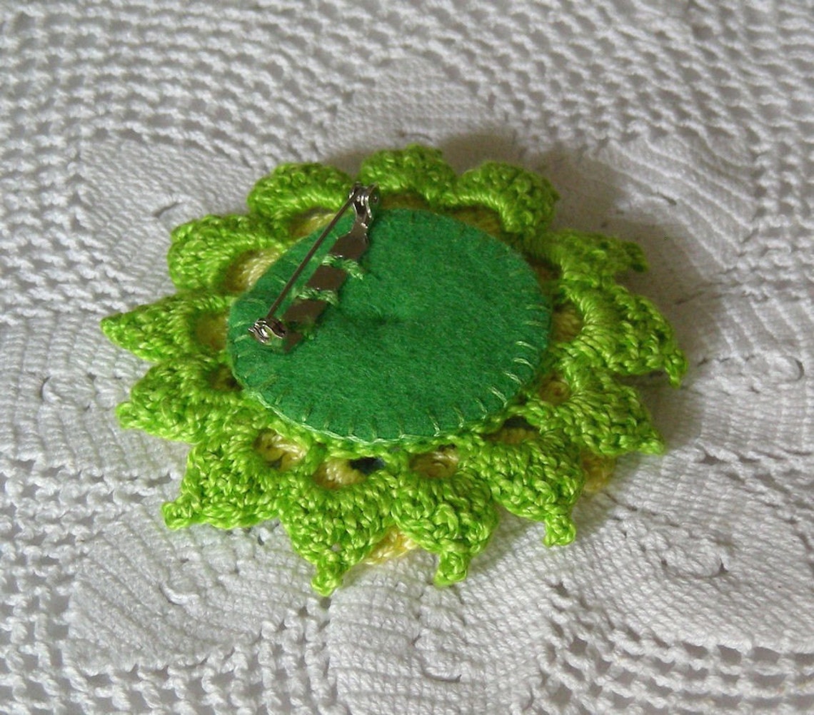Spring Garden Flower Brooch Crochet Thread Pin - Etsy