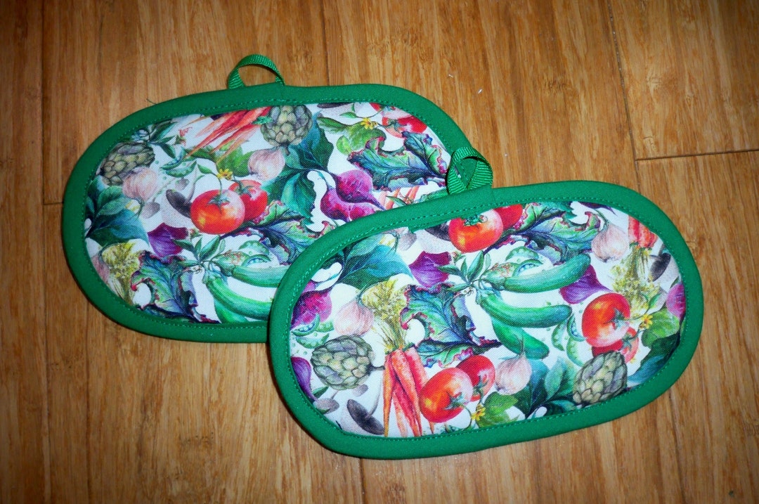 Fingertip Oven Mitts, Potholders, Pot Pinchers, Insul-brite Lined for ...