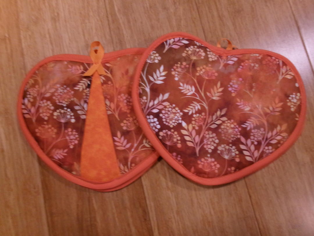 Heart Shaped Hand Saver Pot Holder Oven Mitt, Heat Resistant W/ Insul ...