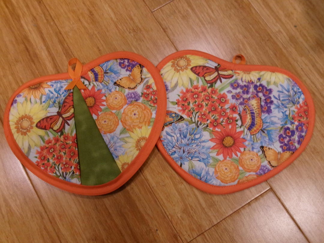 Heart Shaped Hand Saver Pot Holder Oven Mitt, Heat Resistant W/ Insul ...