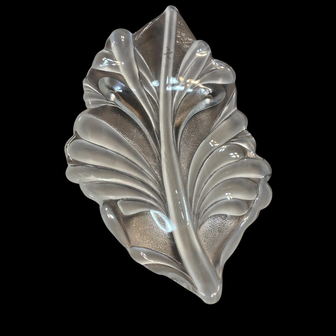 Vintage , Retro Original Mikasa Frosted Walter Glass Heavy Crystal Leaf ...