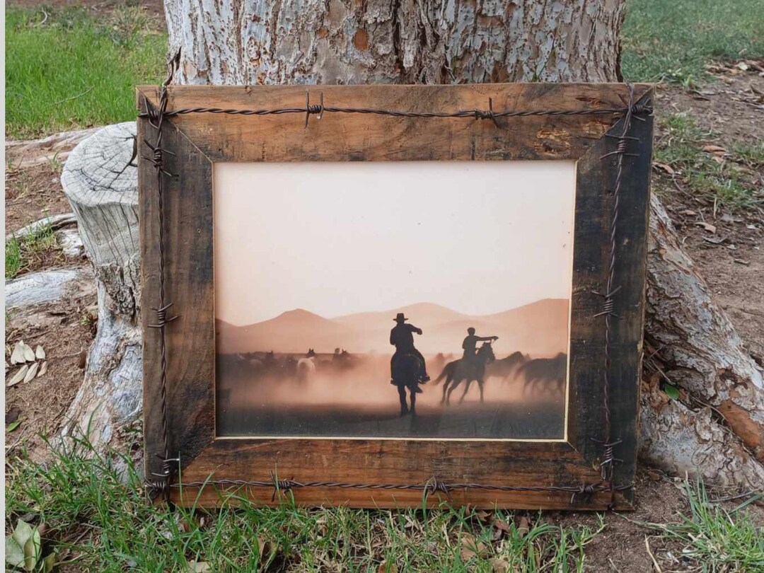 Handmade Rustic Reclaimed Wood & Barbed Wire Picture Frame (8x10) - Etsy
