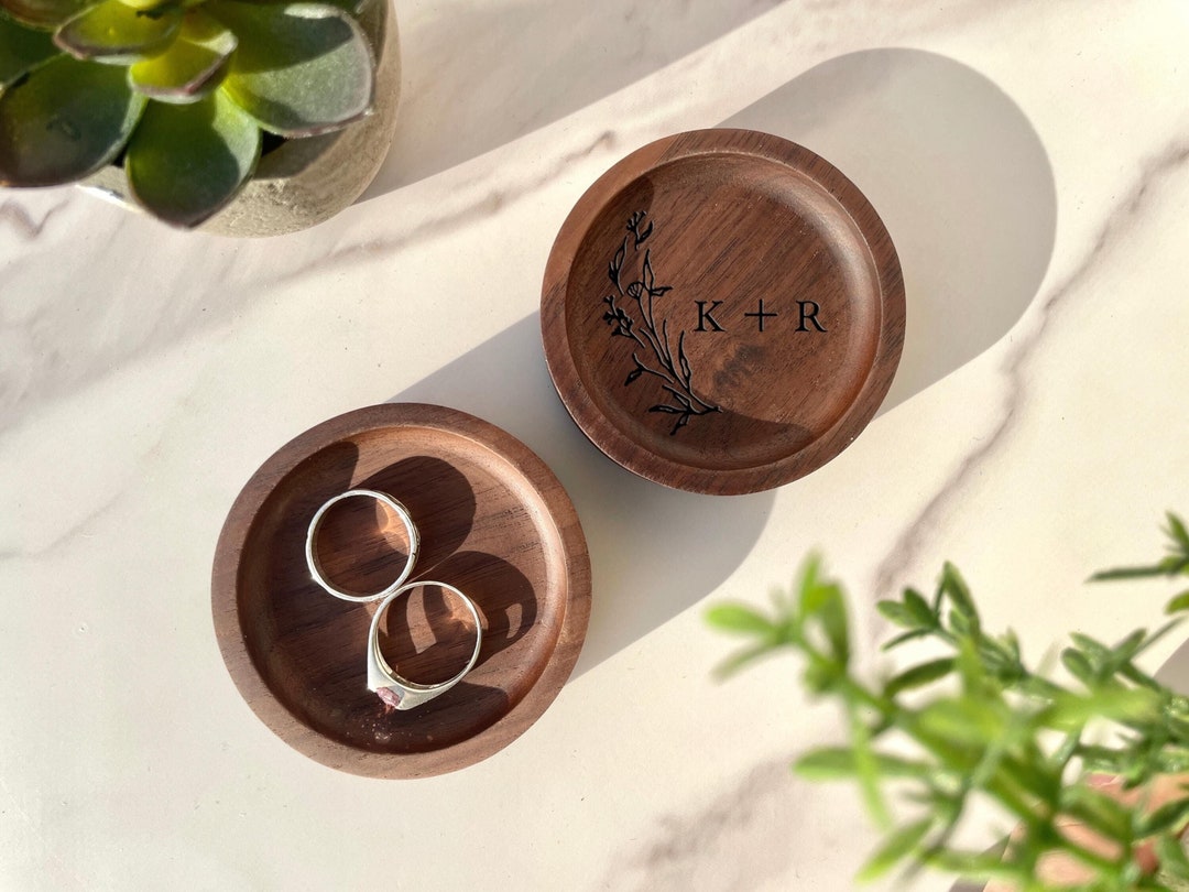 Personalised Wooden Ring Dish | Wedding Ring Dish | Engagement Ring ...