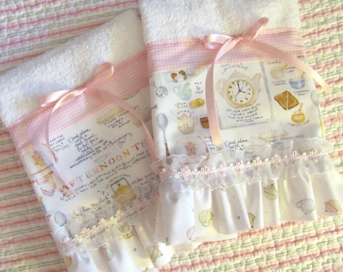 Susan Branch - TEA TIME Fabric - Tea - Fingertip - Guest Towels - White ...