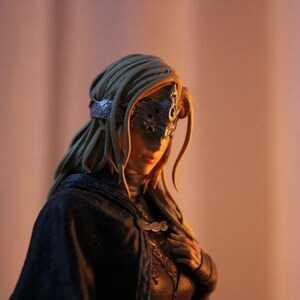 Fire Keeper Figure, Statue Painted, Unpainted Garage Kit - Etsy