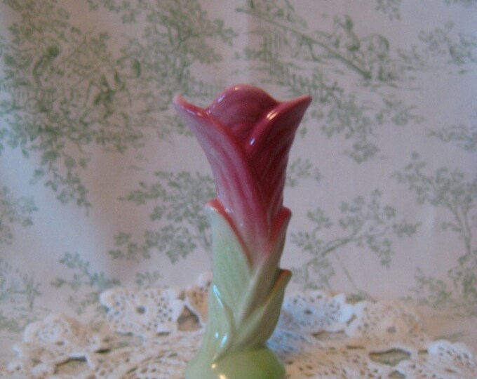 VINTAGE SHAWNEE Pottery Bud Vase Pink and Green Lotus Bloom - Etsy