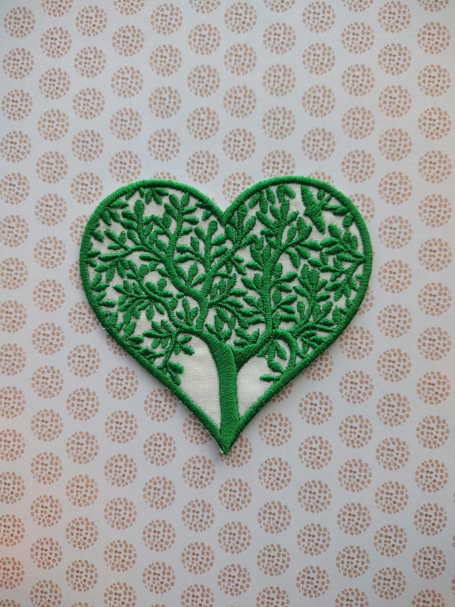 Green Heart Tree of Life Embroidered Patch 3x3 - Etsy