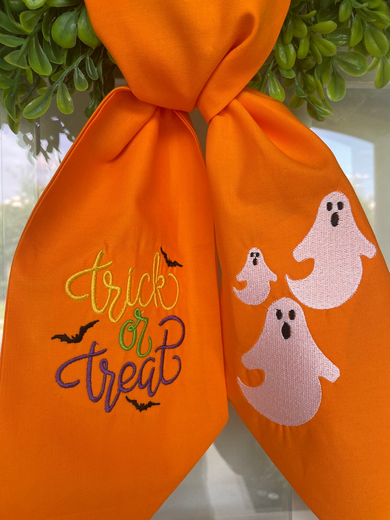 Halloween Wreath Sash. Ghost Wreath Sash. Trick or Treat. Spooky Wreath ...