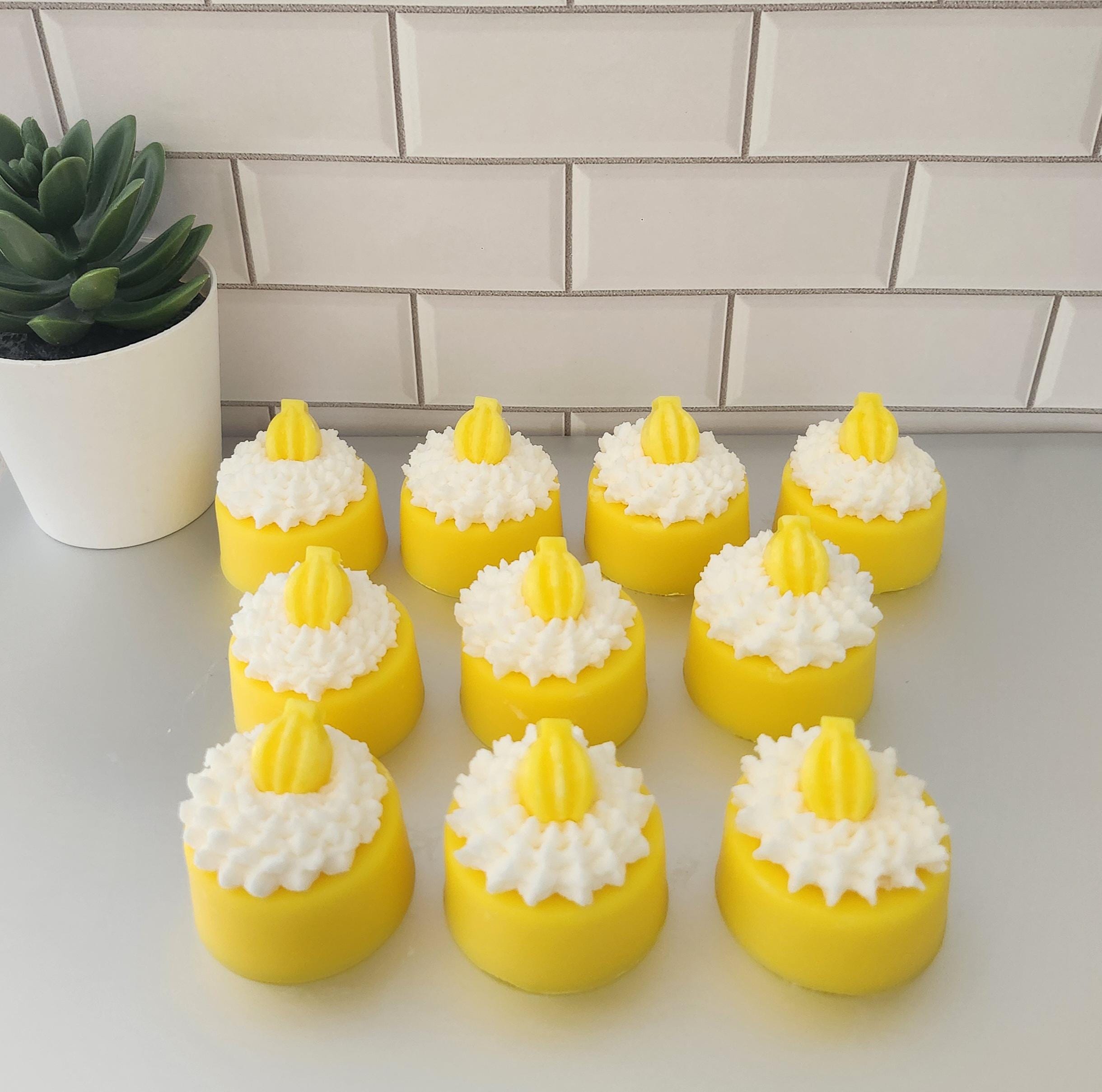 Banana Nut Mini Cake Wax Melts - Etsy