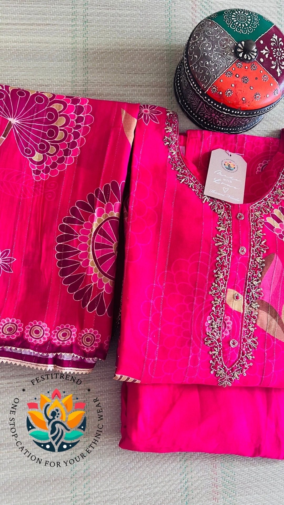 This is a Cotton Mix 3 Piece Kurta / Suit Set. Beautiful Sheen to the ...