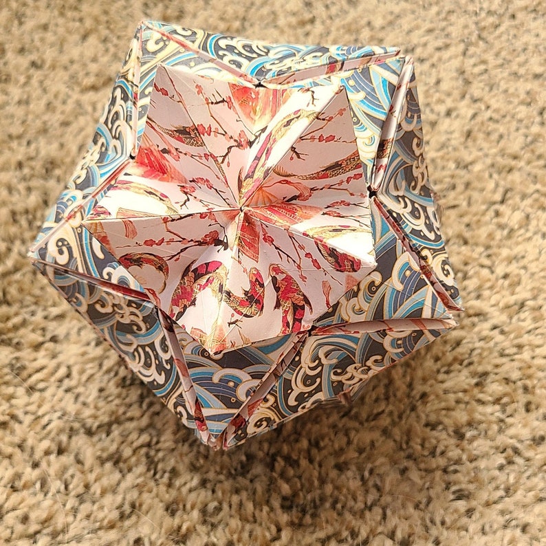 Hidden Spike Ball - Etsy