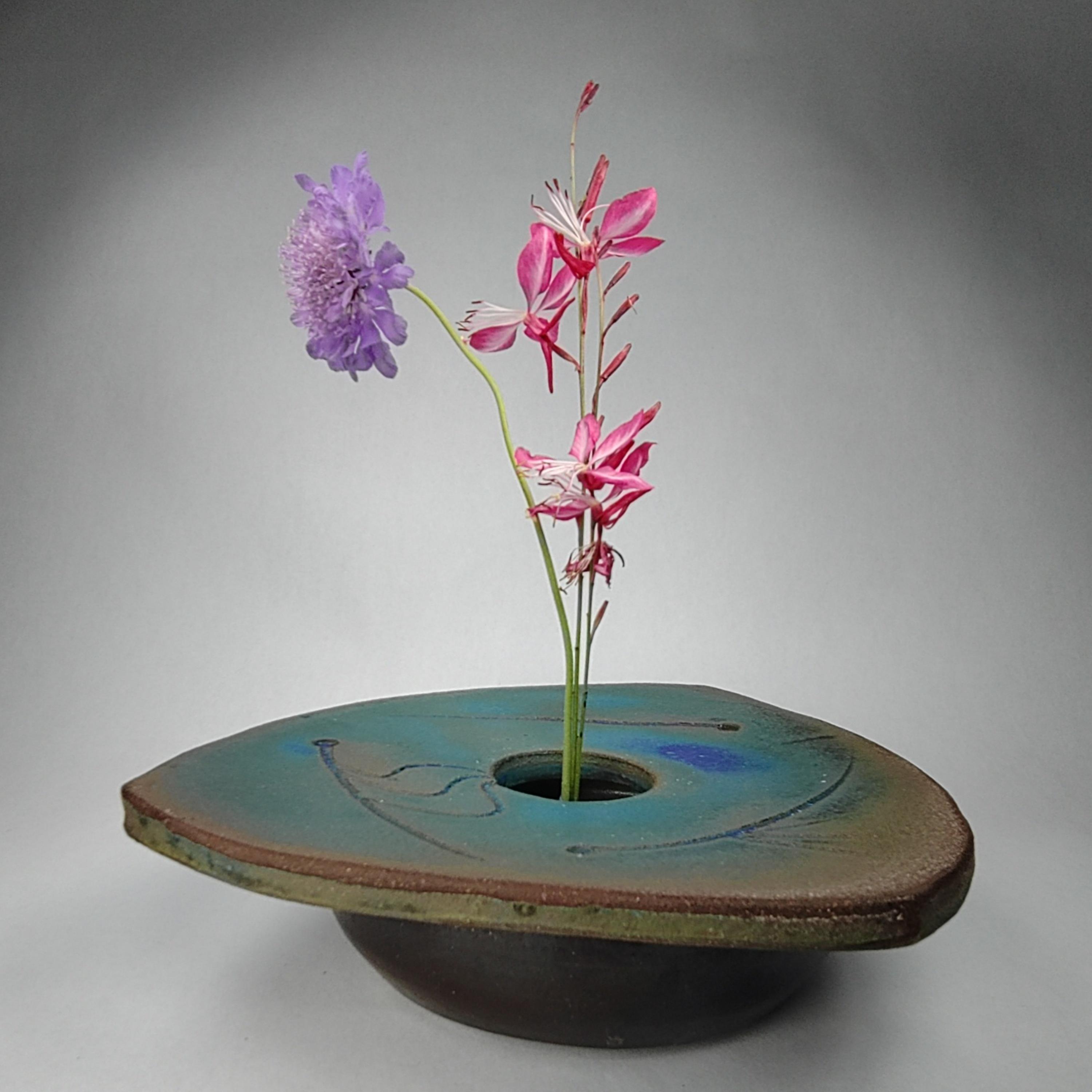 Raku Kiln Fired Kenzan Ikebana Vase Signed by PNW Artist Gary Gall - Etsy