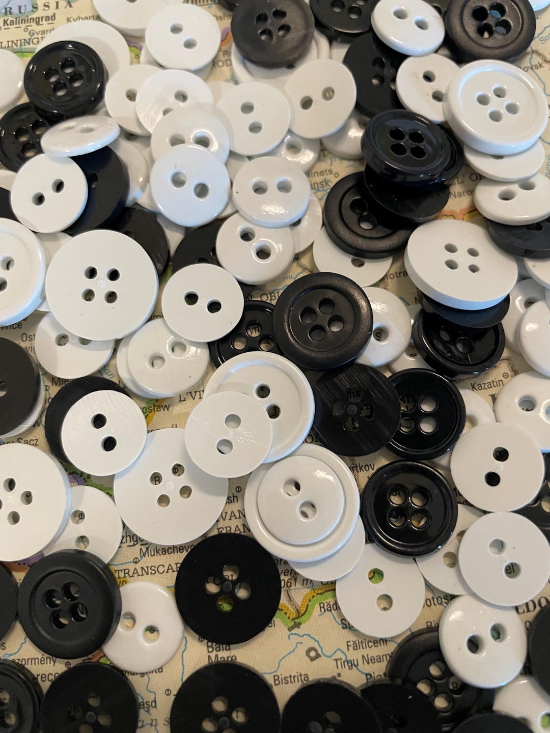 Vintage Black Buttons- Set of 100; Crafts, Collection, Sewing - Etsy
