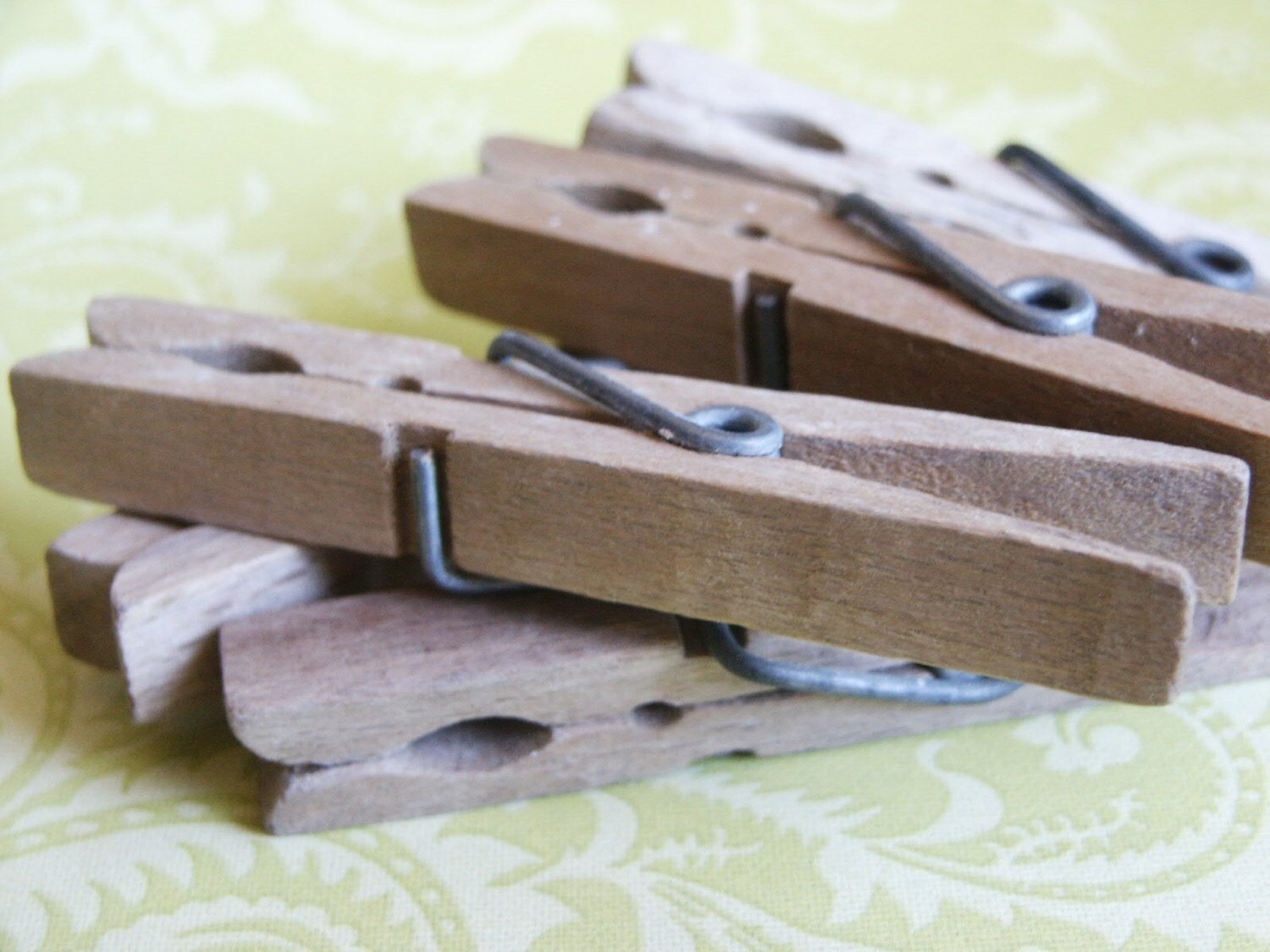 Vintage Clothes Pins- Set of 20 - Etsy