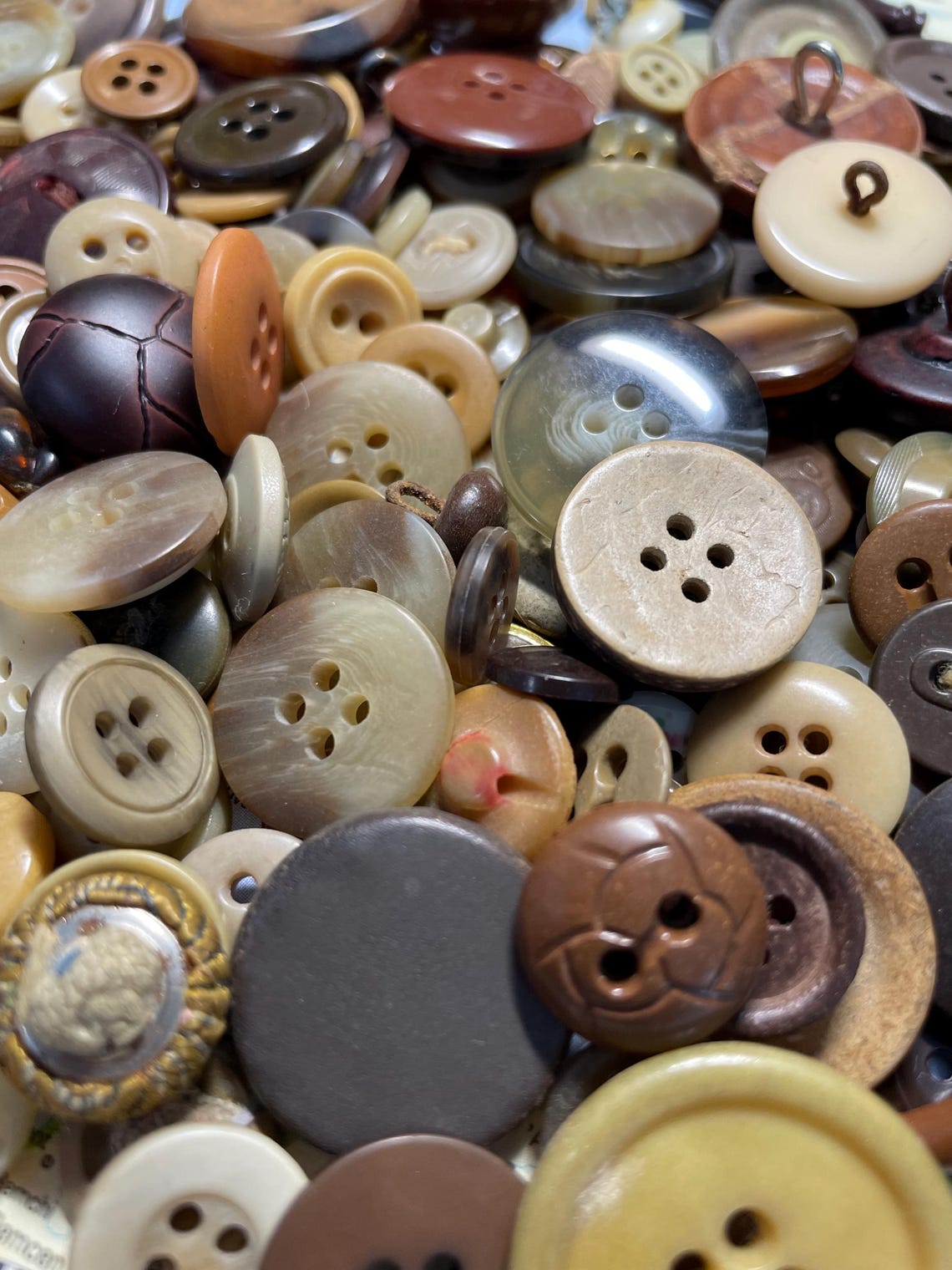 Vintage Brown and Tan Buttons- Set of 100; Crafts, Collection, Sewing ...