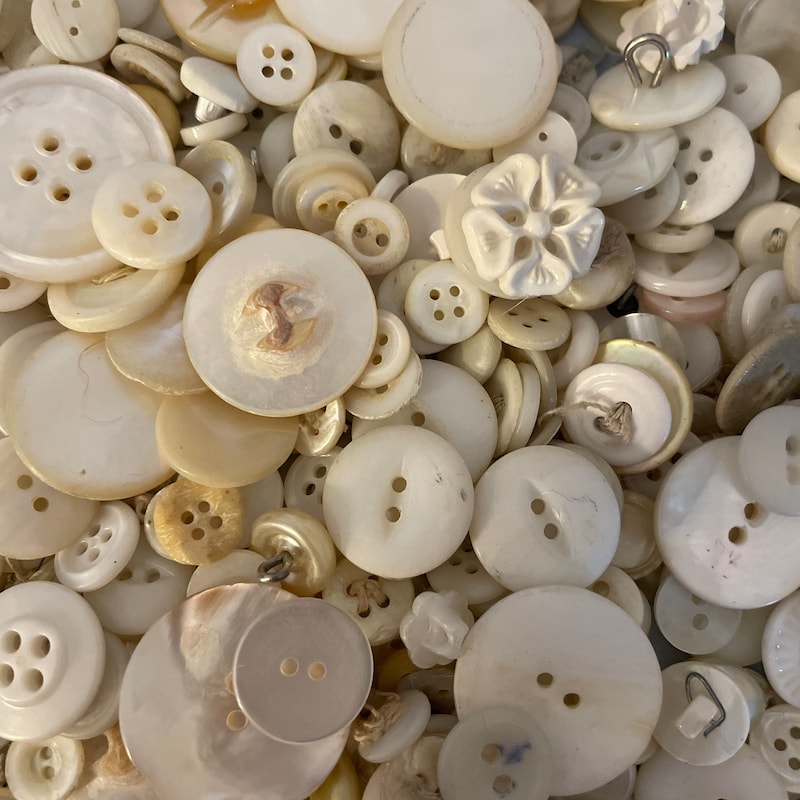 Old Buttons - Etsy