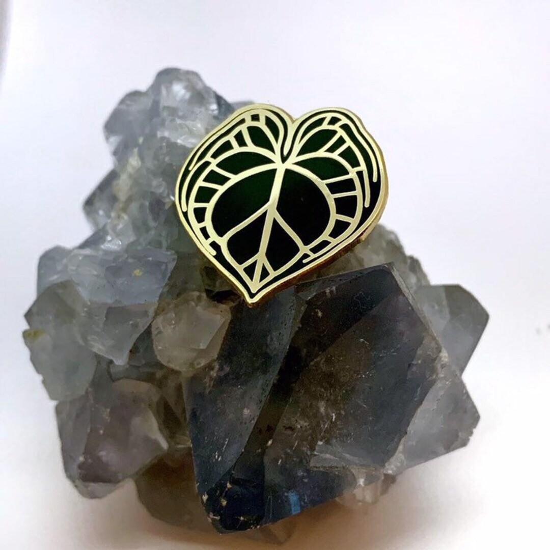 Anthurium Clarinervium Enamel Pin - Etsy